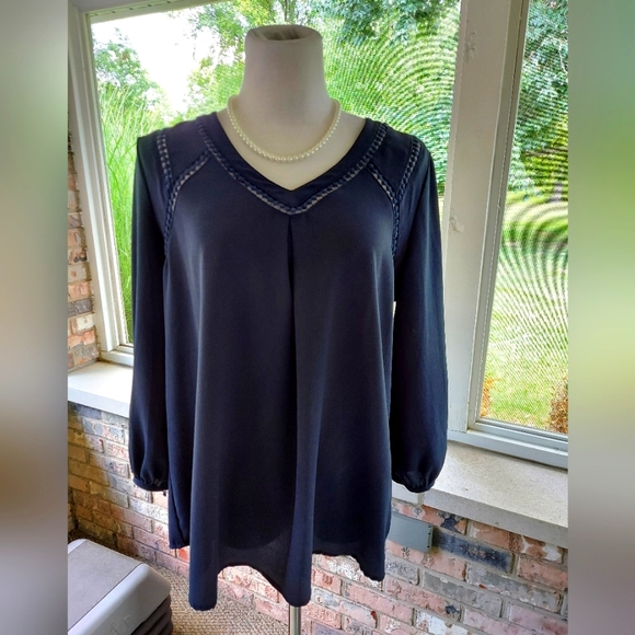 Kenar | Tops | Kenar V Neck Tunic Top Eyelet Like Detail L Navy Blue ...